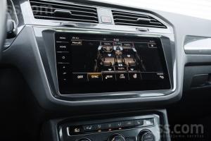 Balts Volkswagen Tiguan 2018 Rīga, ar dzinēja tilpumu 2.00 L un nobraukumu 151 tūkst. km par 18800 €, foto 24 vietnē AUTOMOTO.COM.LV