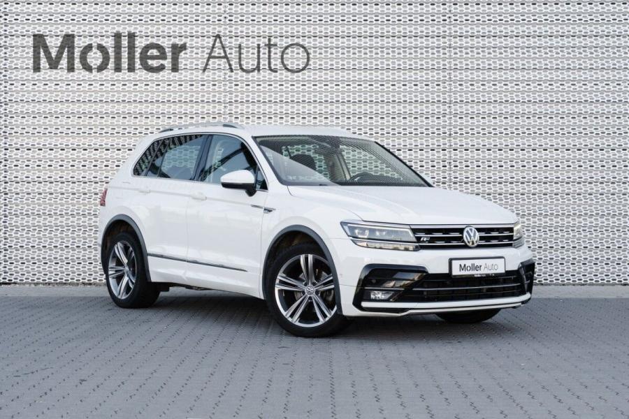 White Volkswagen Tiguan 2018 in Marupe, with an engine capacity of 2.00 L and mileage of 151 thousand km for 18800 €, photo 3 on AUTOMOTO.COM.LV