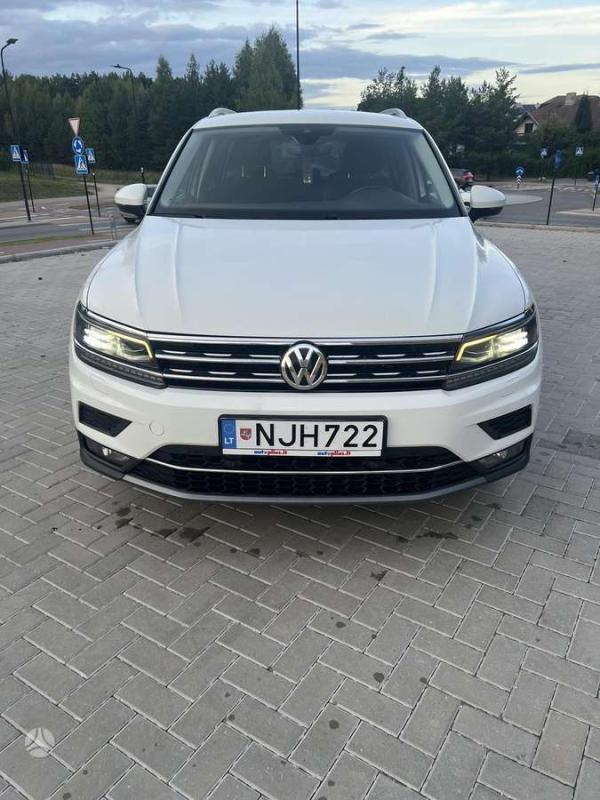 Balts Volkswagen Tiguan 2018 Viļņa, ar dzinēja tilpumu 1.97 L un nobraukumu 253 tūkst. km par 14600 €, foto 6 vietnē AUTOMOTO.COM.LV