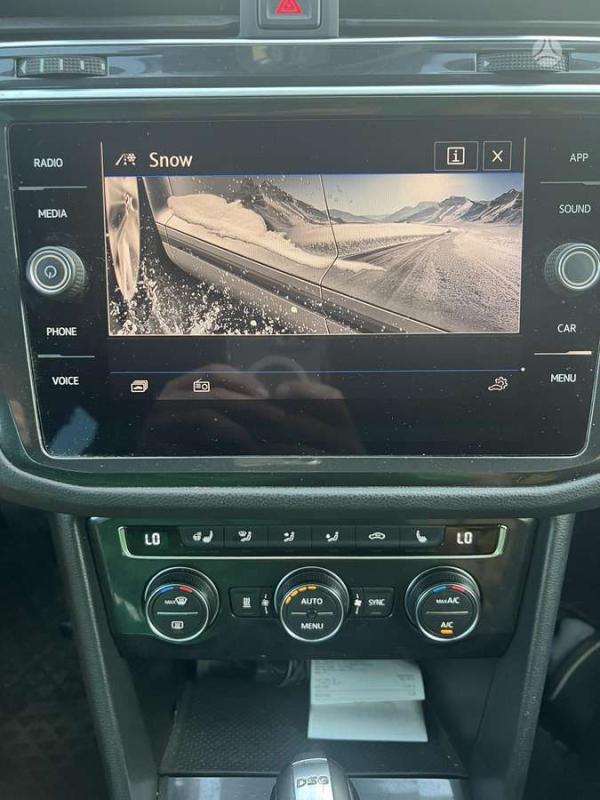 Balts Volkswagen Tiguan 2018 Viļņa, ar dzinēja tilpumu 1.97 L un nobraukumu 253 tūkst. km par 14600 €, foto 11 vietnē AUTOMOTO.COM.LV
