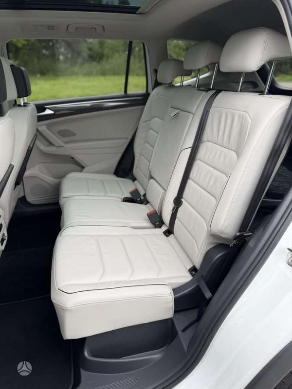 Balts Volkswagen Tiguan 2018 Kauņa, ar dzinēja tilpumu 1.97 L un nobraukumu 207 tūkst. km par 15600 €, foto 11 vietnē AUTOMOTO.COM.LV
