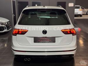 White Volkswagen Tiguan 2019 in Kaunas, with an engine capacity of 1.50 L and mileage of 98 thousand km for 25489 €, photo 7 on AUTOMOTO.COM.LV