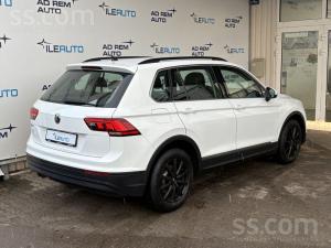White Volkswagen Tiguan 2019 in Riga, with an engine capacity of 1.50 L and mileage of 118 thousand km for 18500 €, photo 4 on AUTOMOTO.COM.LV