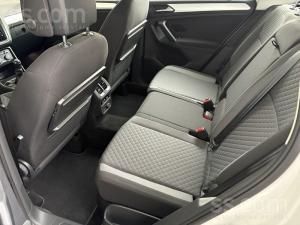 White Volkswagen Tiguan 2019 in Riga, with an engine capacity of 1.50 L and mileage of 118 thousand km for 18500 €, photo 23 on AUTOMOTO.COM.LV