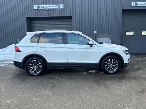 White Volkswagen Tiguan 2019 in Vilnius, with an engine capacity of 1.97 L and mileage of 190 thousand km for 17800 €, photo 6 on AUTOMOTO.COM.LV