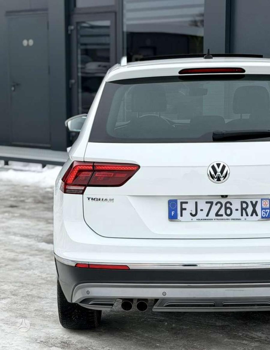 Balts Volkswagen Tiguan 2019 Tauragė, ar dzinēja tilpumu 2.00 L un nobraukumu 252 tūkst. km par 14400 €, foto 16 vietnē AUTOMOTO.COM.LV