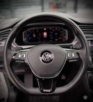 Balts Volkswagen Tiguan 2019 Tauragė, ar dzinēja tilpumu 2.00 L un nobraukumu 252 tūkst. km par 14400 €, foto 36 vietnē AUTOMOTO.COM.LV