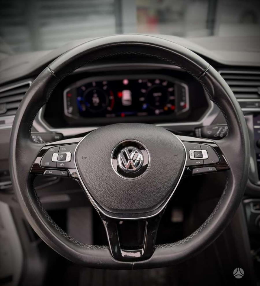 Balts Volkswagen Tiguan 2019 Tauragė, ar dzinēja tilpumu 2.00 L un nobraukumu 252 tūkst. km par 14400 €, foto 36 vietnē AUTOMOTO.COM.LV