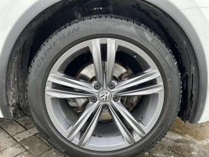 Balts Volkswagen Tiguan 2019 Tauragė, ar dzinēja tilpumu 1.97 L un nobraukumu 205 tūkst. km par 17700 €, foto 10 vietnē AUTOMOTO.COM.LV