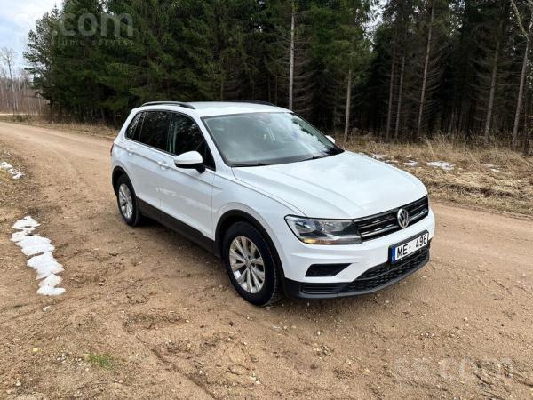White Volkswagen Tiguan 2019 in Madona, with an engine capacity of 2.00 L and mileage of 332 thousand km for 10500 €, photo 5 on AUTOMOTO.COM.LV