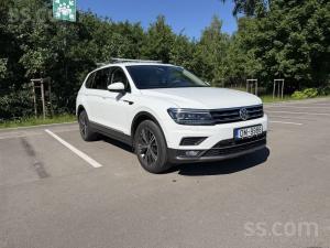 White Volkswagen Tiguan 2019 in Riga, with an engine capacity of 2.00 L and mileage of 171 thousand km for 19500 €, photo  on AUTOMOTO.COM.LV