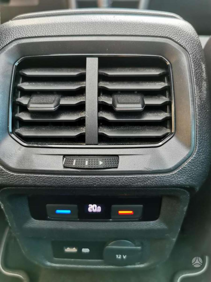 Balts Volkswagen Tiguan 2019 Kauņa, ar dzinēja tilpumu 1.97 L un nobraukumu 198 tūkst. km par 16500 €, foto 24 vietnē AUTOMOTO.COM.LV