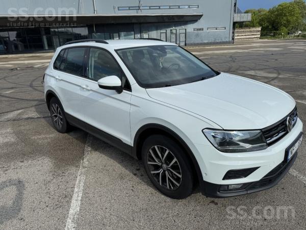 Balts Volkswagen Tiguan 2019 Rīga, ar dzinēja tilpumu 2.00 L un nobraukumu 96 tūkst. km par 21500 €, foto 2 vietnē AUTOMOTO.COM.LV