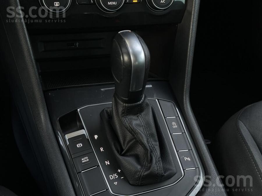 Balts Volkswagen Tiguan 2019 Valmiera, ar dzinēja tilpumu 1.50 L un nobraukumu 181 tūkst. km par 16900 €, foto 16 vietnē AUTOMOTO.COM.LV