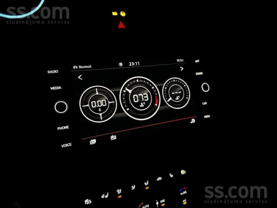 Balts Volkswagen Tiguan 2019 Rīga, ar dzinēja tilpumu 2.00 L un nobraukumu 140 tūkst. km par 25500 €, foto 11 vietnē AUTOMOTO.COM.LV