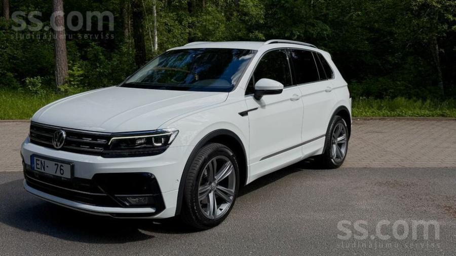 Balts Volkswagen Tiguan 2019 Rīga, ar dzinēja tilpumu 2.00 L un nobraukumu 161 tūkst. km par 21900 €, foto 1 vietnē AUTOMOTO.COM.LV