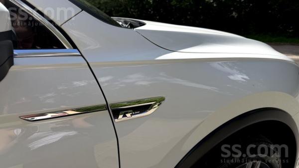 Balts Volkswagen Tiguan 2019 Rīga, ar dzinēja tilpumu 2.00 L un nobraukumu 161 tūkst. km par 21900 €, foto 6 vietnē AUTOMOTO.COM.LV
