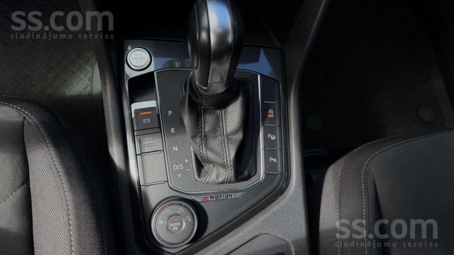 Balts Volkswagen Tiguan 2019 Rīga, ar dzinēja tilpumu 2.00 L un nobraukumu 161 tūkst. km par 21900 €, foto 15 vietnē AUTOMOTO.COM.LV