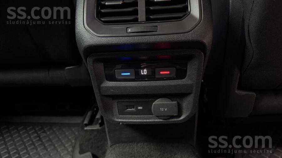 Balts Volkswagen Tiguan 2019 Rīga, ar dzinēja tilpumu 2.00 L un nobraukumu 161 tūkst. km par 21900 €, foto 16 vietnē AUTOMOTO.COM.LV