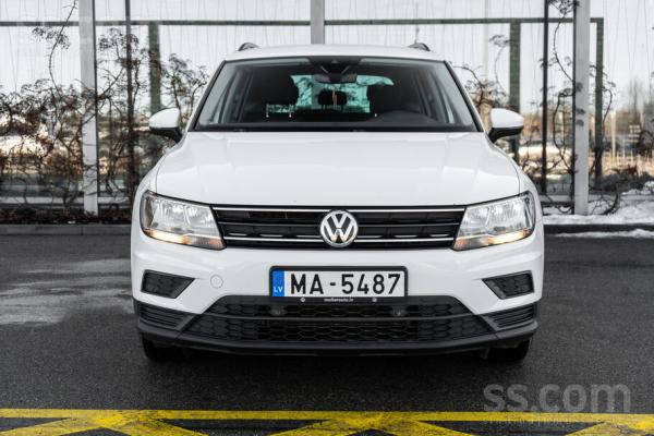 Balts Volkswagen Tiguan 2019 Rīga, ar dzinēja tilpumu 2.00 L un nobraukumu 195 tūkst. km par 13000 €, foto 5 vietnē AUTOMOTO.COM.LV