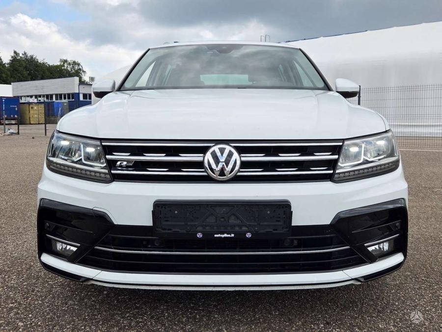 Balts Volkswagen Tiguan 2019 Kauņa, ar dzinēja tilpumu 1.60 L un nobraukumu 270 tūkst. km par 14950 €, foto 3 vietnē AUTOMOTO.COM.LV