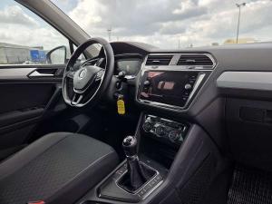 Balts Volkswagen Tiguan 2019 Kauņa, ar dzinēja tilpumu 1.60 L un nobraukumu 270 tūkst. km par 14950 €, foto 12 vietnē AUTOMOTO.COM.LV