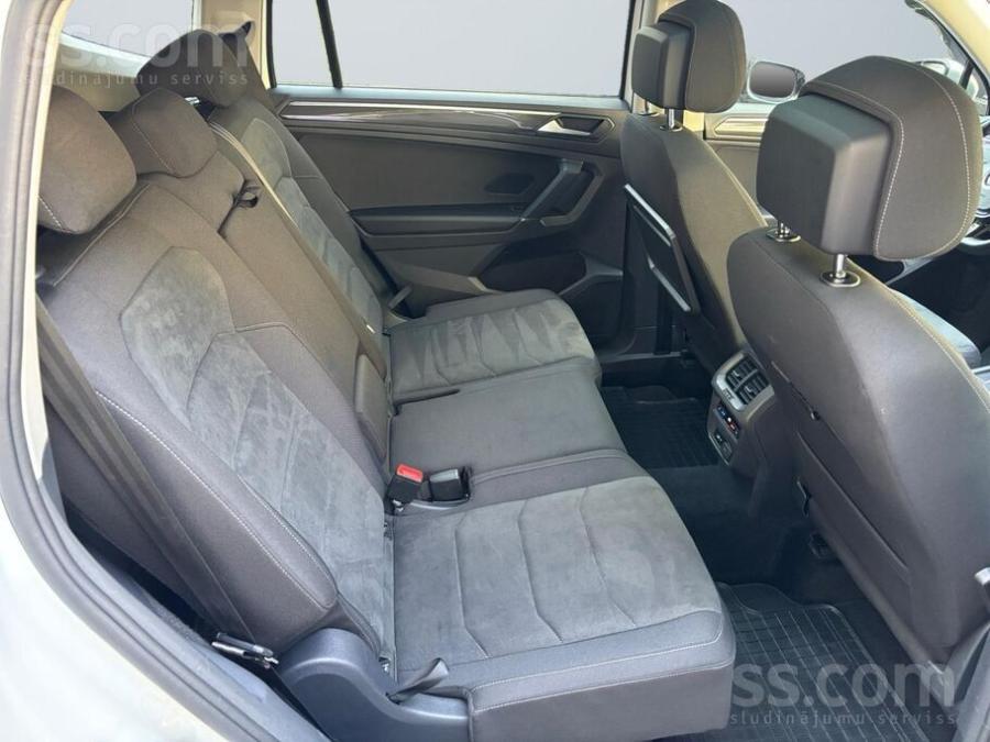 Balts Volkswagen Tiguan 2019 Rīga, ar dzinēja tilpumu 2.00 L un nobraukumu 107 tūkst. km par 22900 €, foto 12 vietnē AUTOMOTO.COM.LV