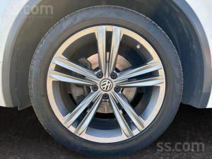 Balts Volkswagen Tiguan 2019 Rīga, ar dzinēja tilpumu 2.00 L un nobraukumu 107 tūkst. km par 21730 €, foto 13 vietnē AUTOMOTO.COM.LV