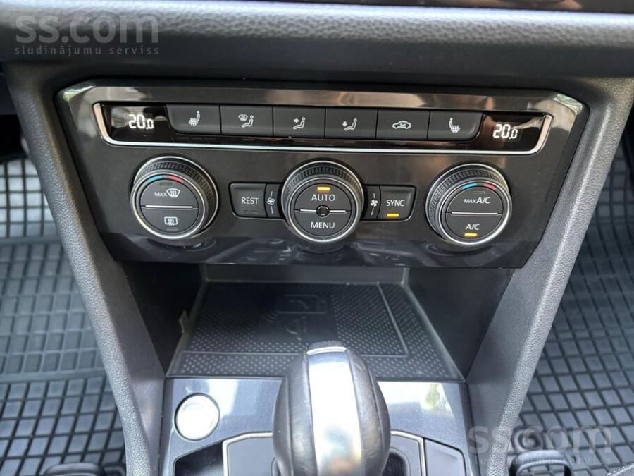 Balts Volkswagen Tiguan 2019 Rīga, ar dzinēja tilpumu 2.00 L un nobraukumu 107 tūkst. km par 21730 €, foto 16 vietnē AUTOMOTO.COM.LV