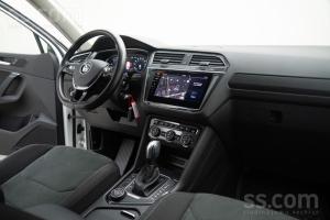 Balts Volkswagen Tiguan 2019 Tallina, ar dzinēja tilpumu 2.00 L un nobraukumu 80 tūkst. km par 27899 €, foto 13 vietnē AUTOMOTO.COM.LV