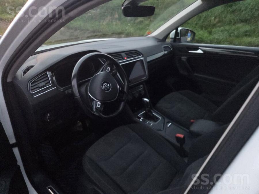 Balts Volkswagen Tiguan 2019 Rīga, ar dzinēja tilpumu 2.00 L un nobraukumu 210 tūkst. km par 17900 €, foto 8 vietnē AUTOMOTO.COM.LV