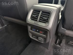 Balts Volkswagen Tiguan 2019 Jelgava, ar dzinēja tilpumu 2.00 L un nobraukumu 0 tūkst. km par 18750 €, foto 15 vietnē AUTOMOTO.COM.LV