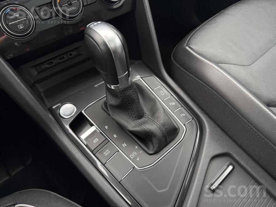 Balts Volkswagen Tiguan 2019 Jelgava, ar dzinēja tilpumu 2.00 L un nobraukumu 0 tūkst. km par 18750 €, foto 21 vietnē AUTOMOTO.COM.LV