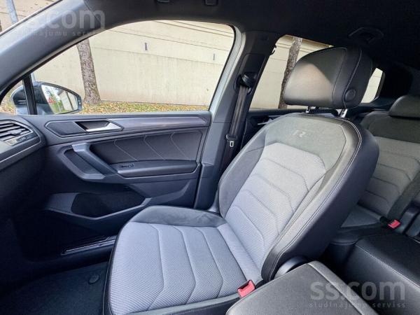 Volkswagen Tiguan 2019 in Liepaja on AUTOMOTO.COM.LV White Volkswagen Tiguan 2019 in Liepaja, with an engine capacity of 2.00 L and mileage of 151 thousand km for 22300 €, photo 11 on AUTOMOTO.COM.LV