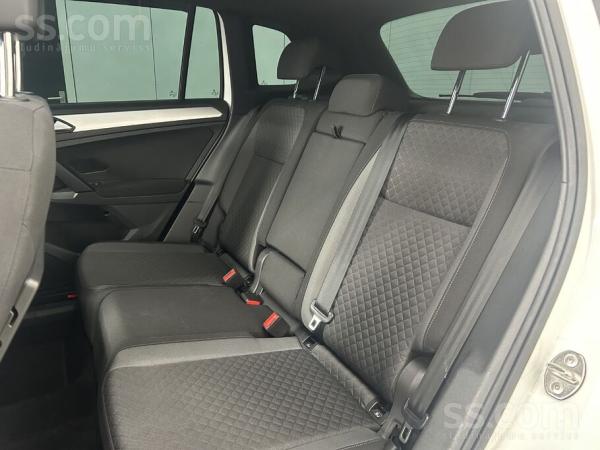 Balts Volkswagen Tiguan 2019 Rīga, ar dzinēja tilpumu 1.50 L un nobraukumu 212 tūkst. km par 19300 €, foto 8 vietnē AUTOMOTO.COM.LV