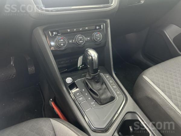 Balts Volkswagen Tiguan 2019 Rīga, ar dzinēja tilpumu 1.50 L un nobraukumu 212 tūkst. km par 19300 €, foto 9 vietnē AUTOMOTO.COM.LV
