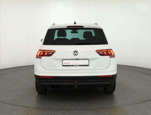 Balts Volkswagen Tiguan 2020 Kauņa, ar dzinēja tilpumu 1.50 L un nobraukumu 96 tūkst. km par 24450 €, foto 4 vietnē AUTOMOTO.COM.LV