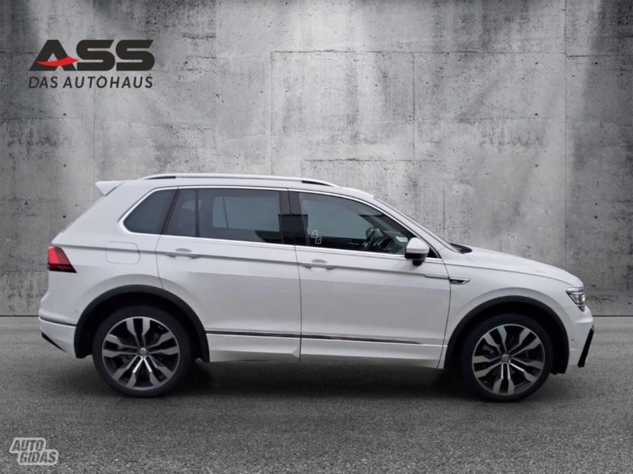 White Volkswagen Tiguan 2020 in Kaunas, with an engine capacity of 2.00 L and mileage of 93 thousand km for 30424 €, photo 6 on AUTOMOTO.COM.LV
