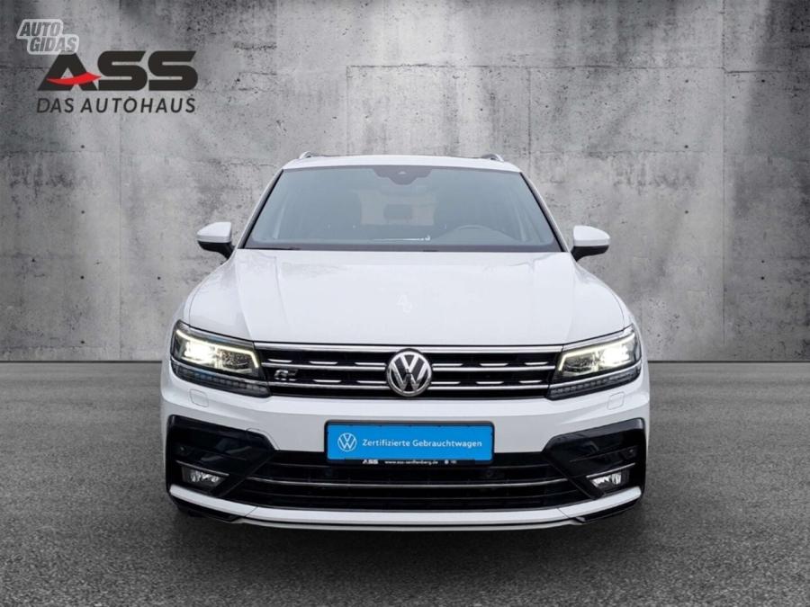 White Volkswagen Tiguan 2020 in Kaunas, with an engine capacity of 2.00 L and mileage of 93 thousand km for 30424 €, photo 8 on AUTOMOTO.COM.LV