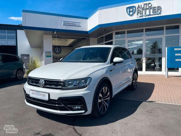 White Volkswagen Tiguan 2020 in Kaunas, with an engine capacity of 2.00 L and mileage of 34 thousand km for 32690 €, photo 3 on AUTOMOTO.COM.LV
