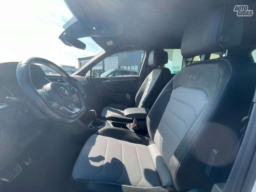 Balts Volkswagen Tiguan 2020 Kauņa, ar dzinēja tilpumu 2.00 L un nobraukumu 34 tūkst. km par 32690 €, foto 12 vietnē AUTOMOTO.COM.LV