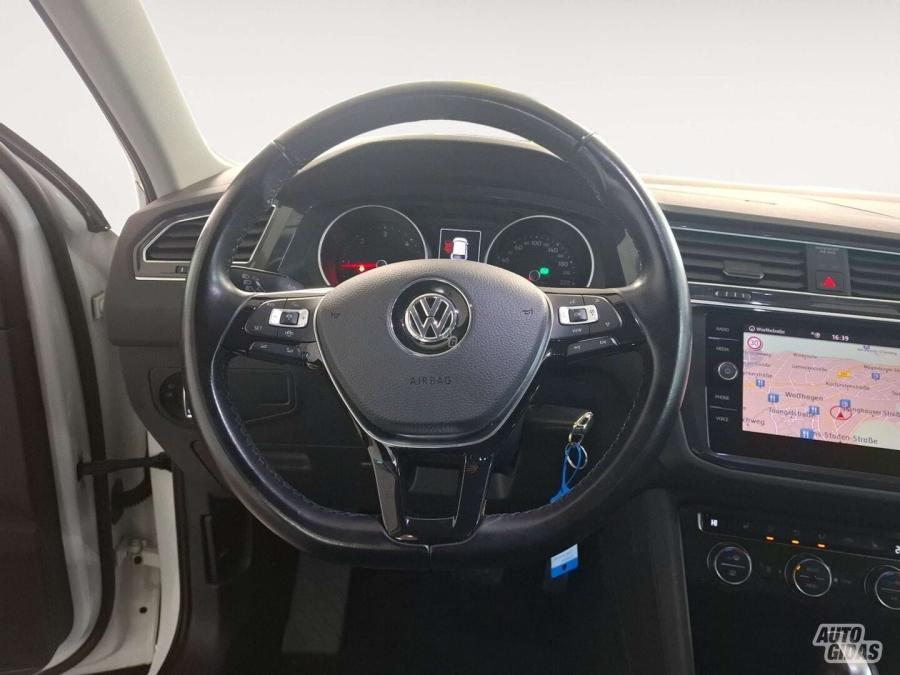 Balts Volkswagen Tiguan 2020 Kauņa, ar dzinēja tilpumu 2.00 L un nobraukumu 84 tūkst. km par 29456 €, foto 10 vietnē AUTOMOTO.COM.LV