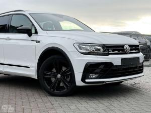 White Volkswagen Tiguan 2020 in Kaunas, with an engine capacity of 0.00 L and mileage of 92 thousand km for 29095 €, photo 7 on AUTOMOTO.COM.LV