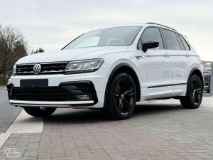 White Volkswagen Tiguan 2020 in Kaunas, with an engine capacity of 0.00 L and mileage of 92 thousand km for 29095 €, photo 11 on AUTOMOTO.COM.LV