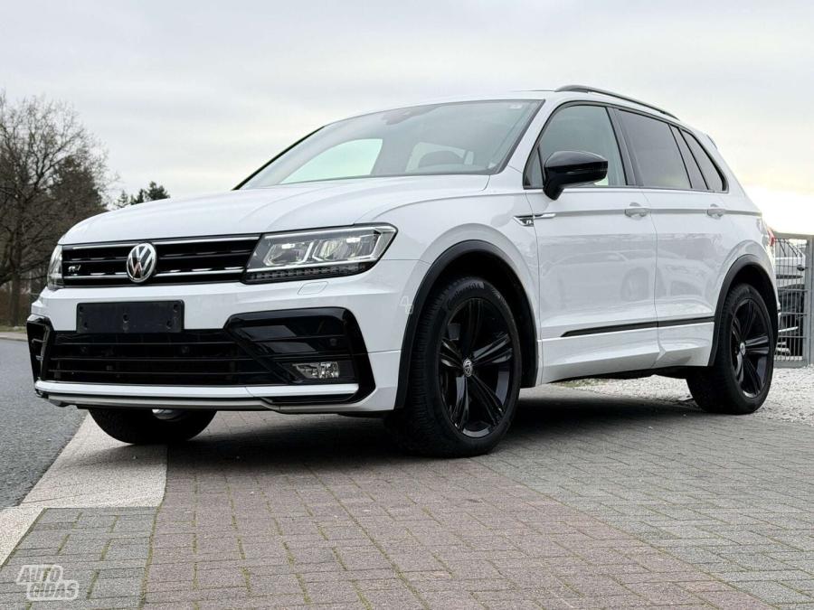 White Volkswagen Tiguan 2020 in Kaunas, with an engine capacity of 0.00 L and mileage of 92 thousand km for 29095 €, photo 11 on AUTOMOTO.COM.LV