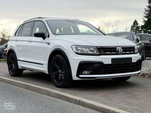 White Volkswagen Tiguan 2020 in Kaunas, with an engine capacity of 0.00 L and mileage of 92 thousand km for 29095 €, photo 15 on AUTOMOTO.COM.LV