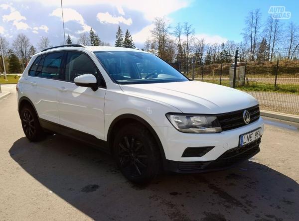 Balts Volkswagen Tiguan 2020 Šauļi, ar dzinēja tilpumu 1.50 L un nobraukumu 114 tūkst. km par 15500 €, foto 2 vietnē AUTOMOTO.COM.LV