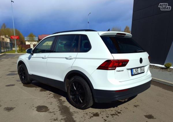 Balts Volkswagen Tiguan 2020 Šauļi, ar dzinēja tilpumu 1.50 L un nobraukumu 114 tūkst. km par 15500 €, foto 6 vietnē AUTOMOTO.COM.LV