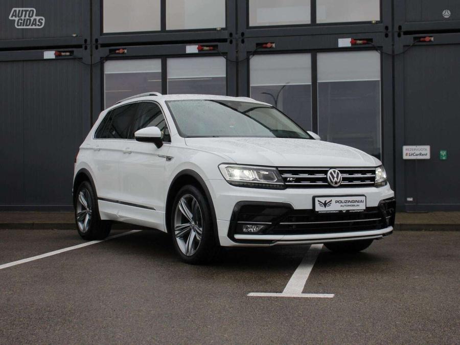White Volkswagen Tiguan 2020 in Vilnius, with an engine capacity of 1.50 L and mileage of 130 thousand km for 21000 €, photo 3 on AUTOMOTO.COM.LV