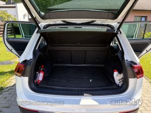 Balts Volkswagen Tiguan 2020 Tallina, ar dzinēja tilpumu 2.00 L un nobraukumu 172 tūkst. km par 23490 €, foto 15 vietnē AUTOMOTO.COM.LV